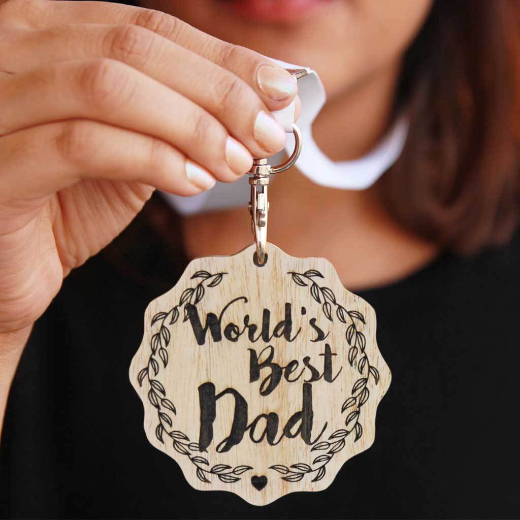 World's Best Father Wooden Medal - Gifts For Dad - Father's Day Gifts ...